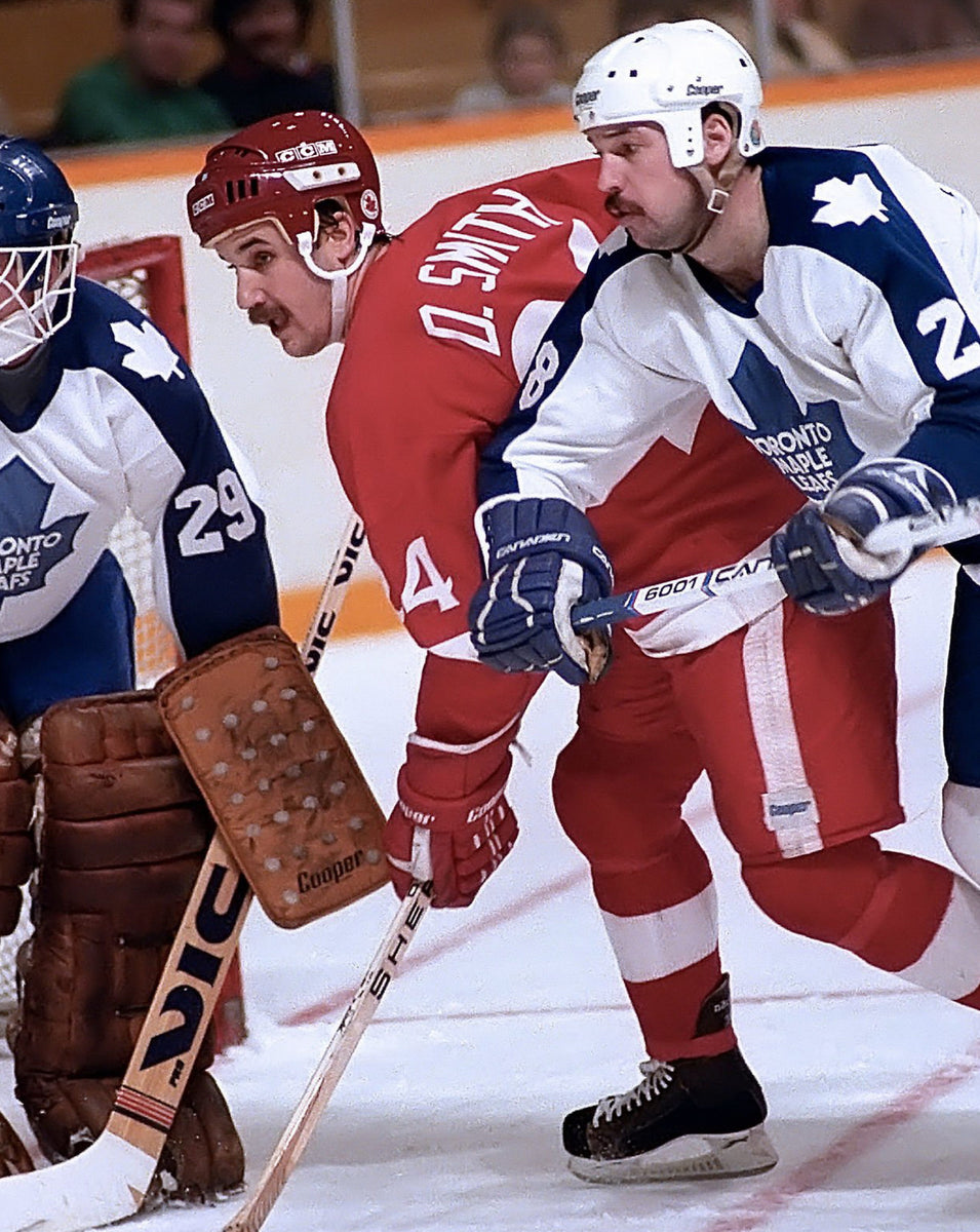 Derek Smith – Page 2 – Morphan Collectibles